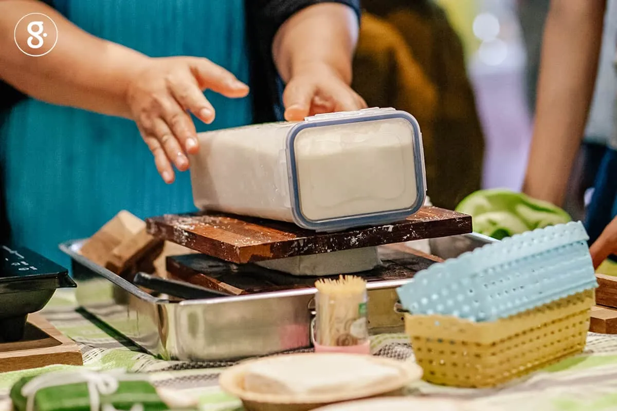 TFB-14-0 - greenery.