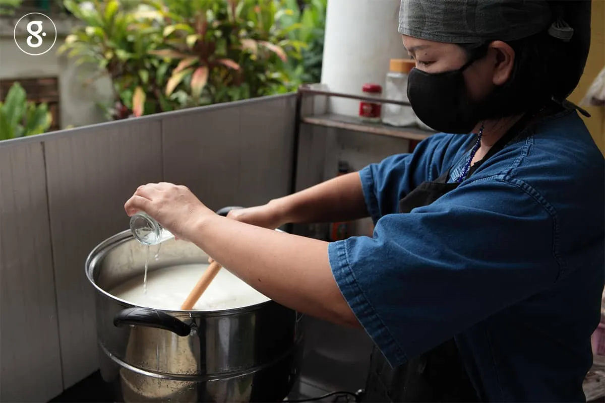 PHOTO WITH LOGO-31 - greenery.