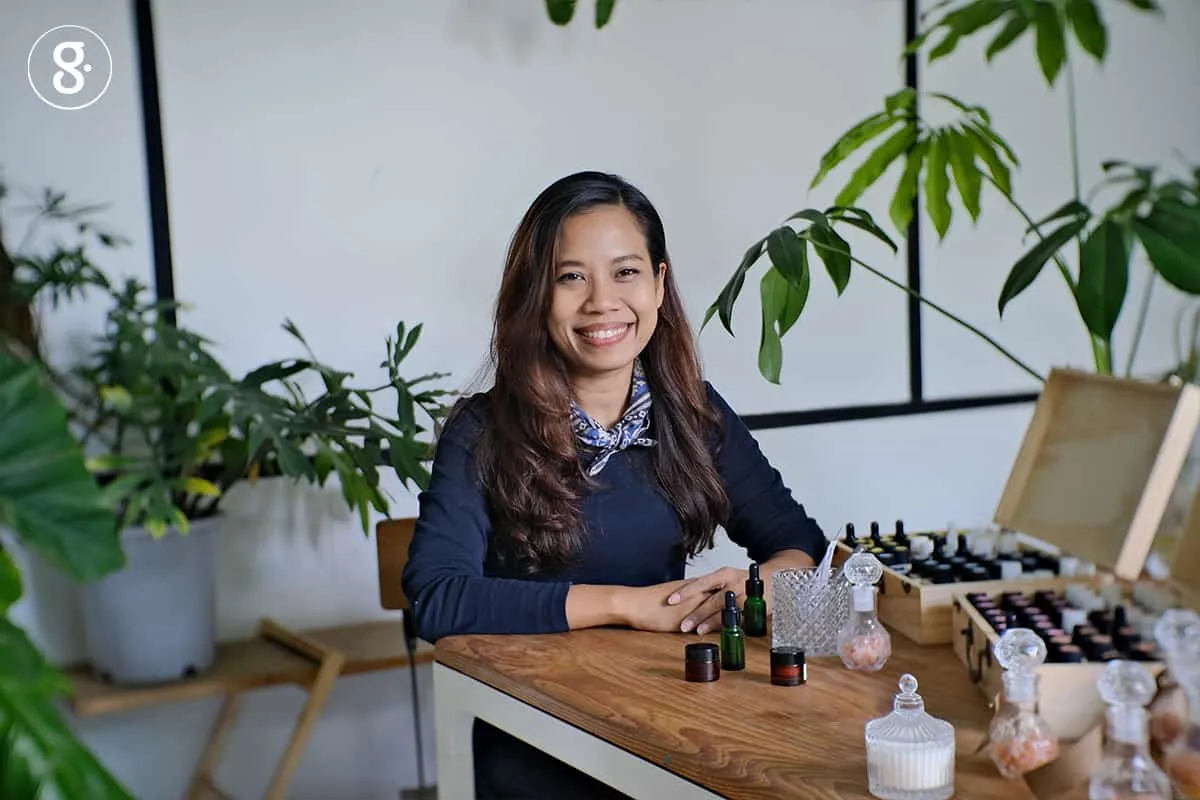 PHOTO WITH LOGO-9 - greenery.