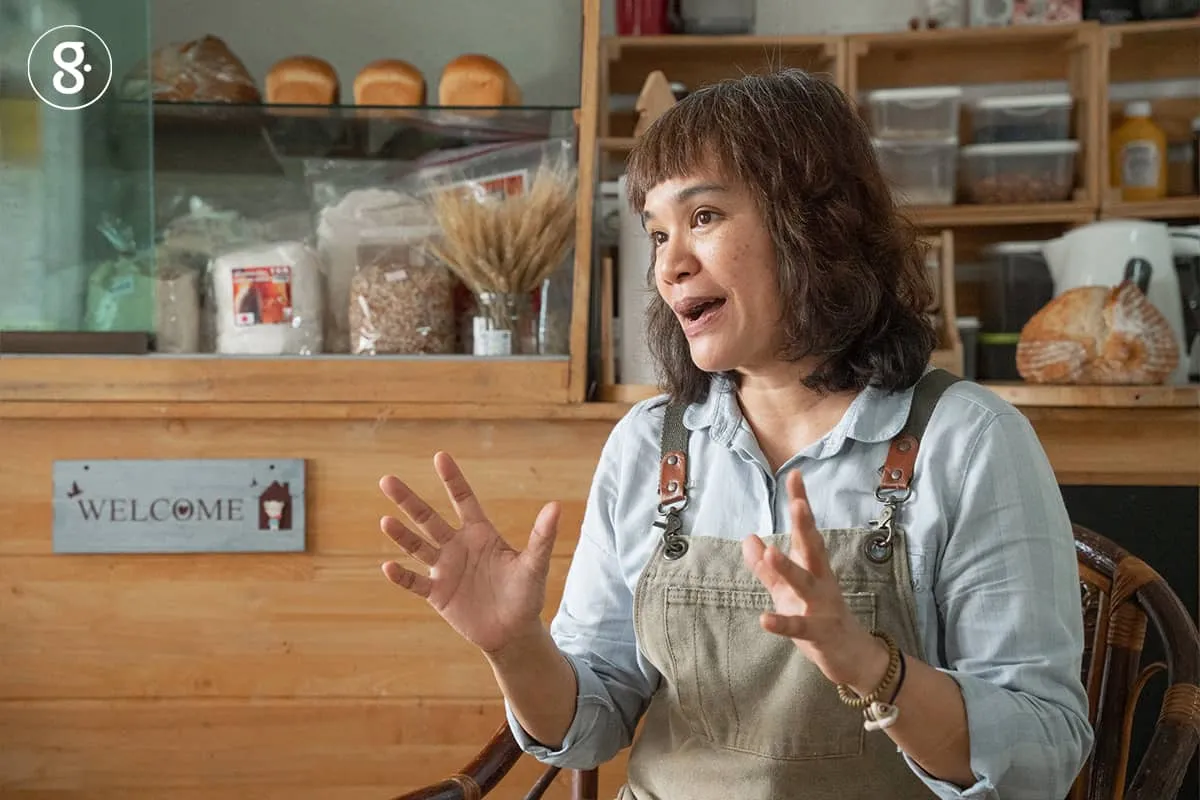 PHOTO WITH LOGO 27 - greenery.