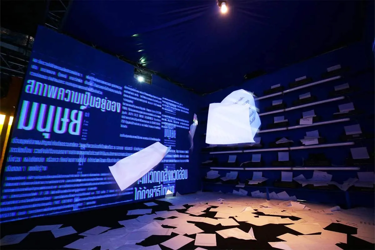 453888395-report-_9 - greenery.