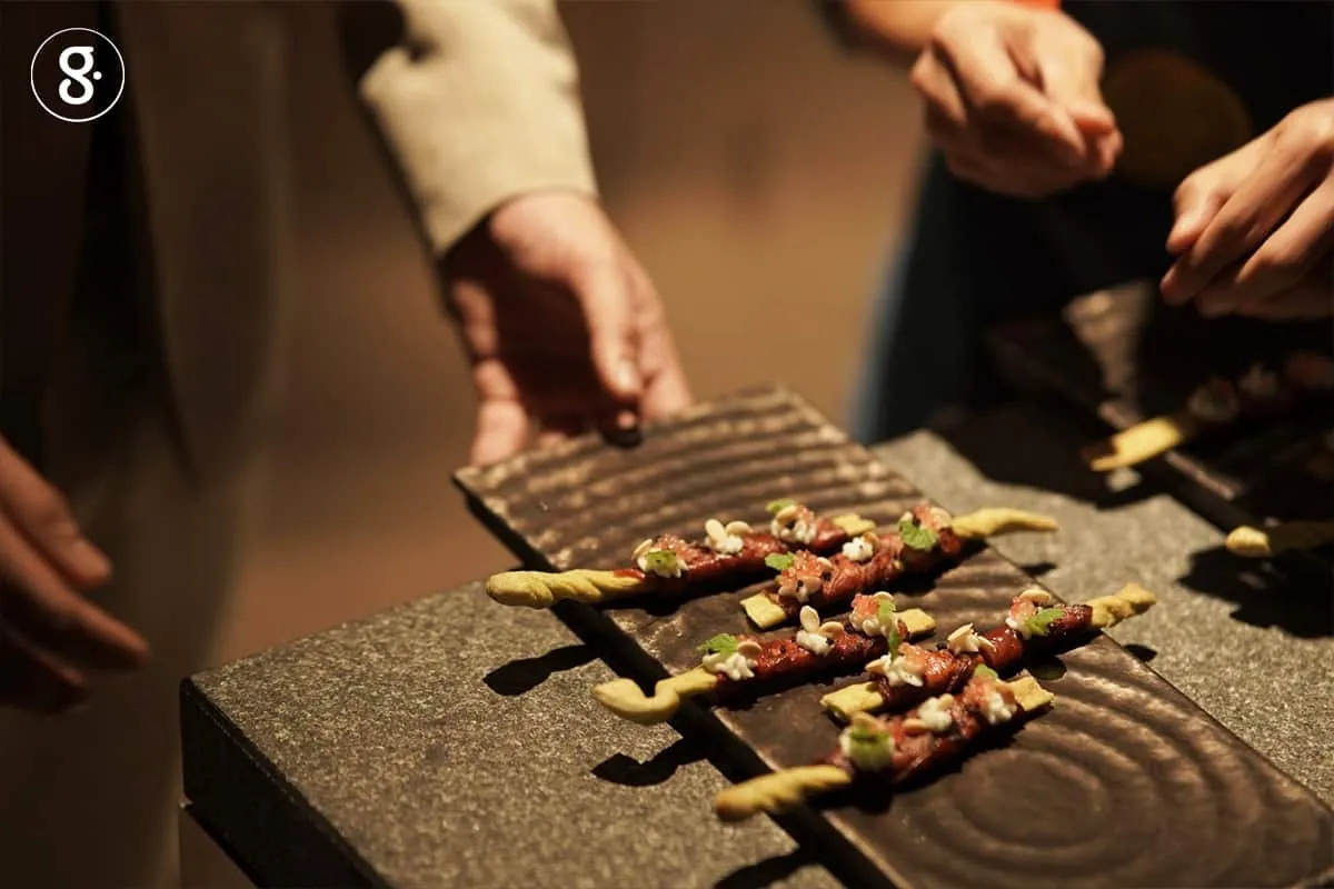 458863520-report_15 - greenery.